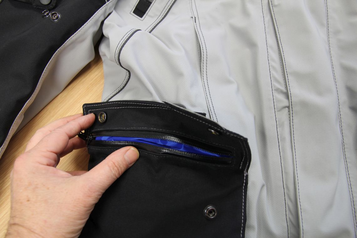 Hideout - Waterproof pockets - Adventure Bike Rider