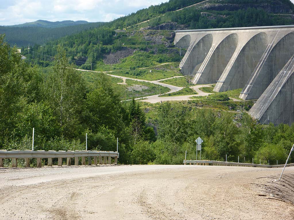 Novice bike rider Ben Owen tackles the Trans-Labrador Highway in Canada ...