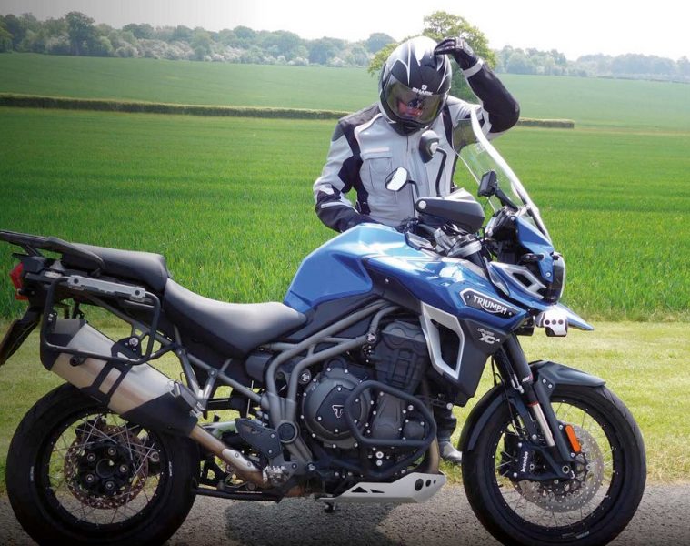 How to master hairpin bends on your motorcycle